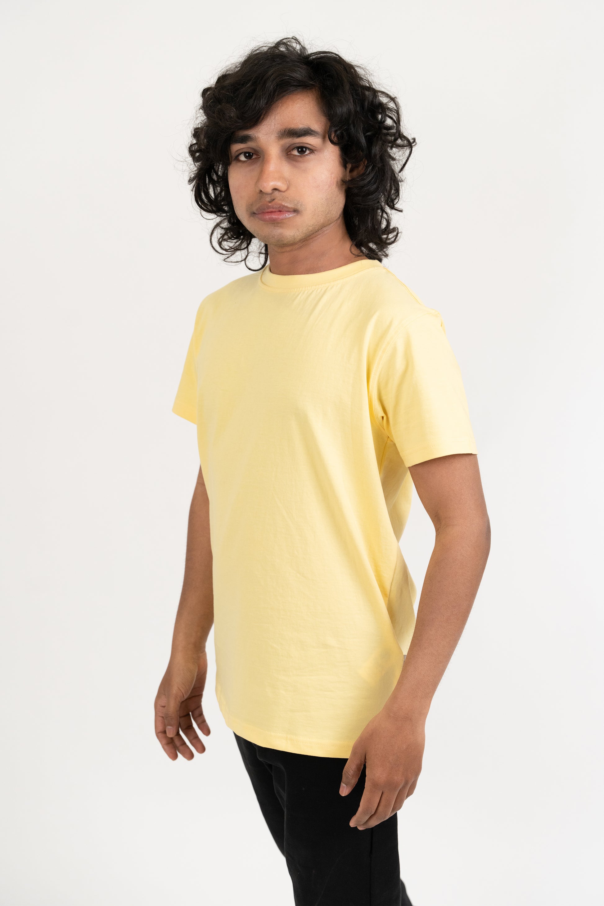 Mens Light Yellow Classic Crew Neck – Hippikart